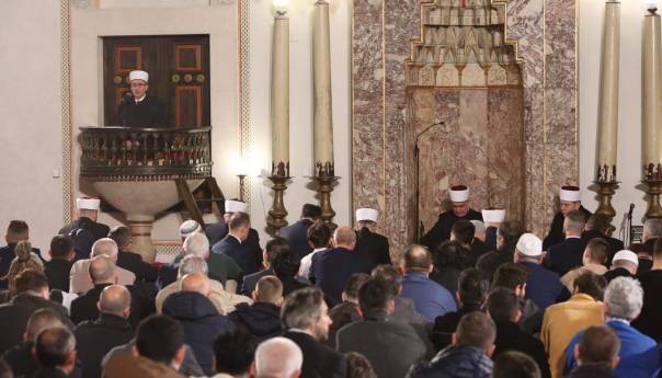 Muslimani u BiH i širom svijeta proslavljaju Ramazanski bajram – Haber.ba