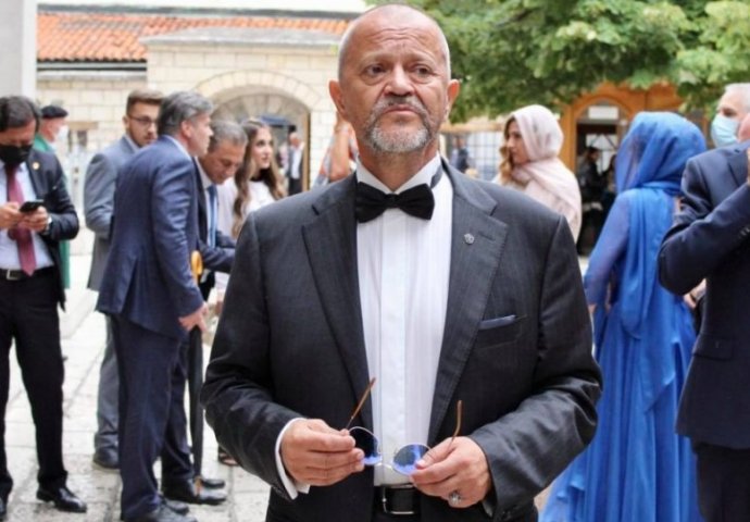 Pismo Emira Hadžihafizbegovića: Sad smo konačno svi zajedno ...